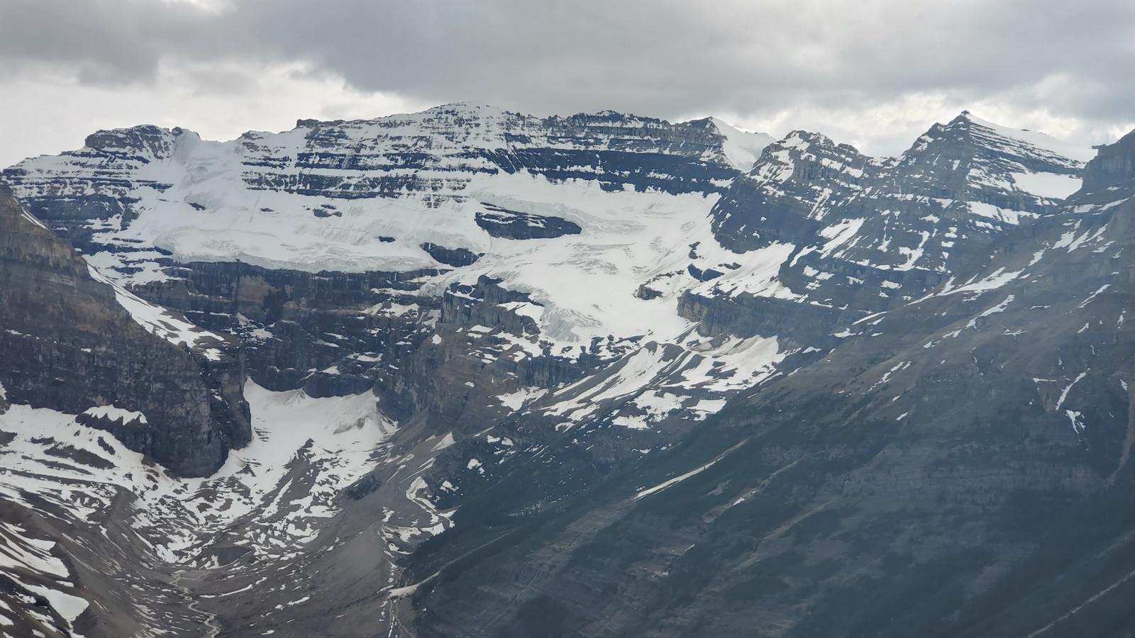 Current mountain condition photos from Lake Louise and Banff | Mountain Conditions Report